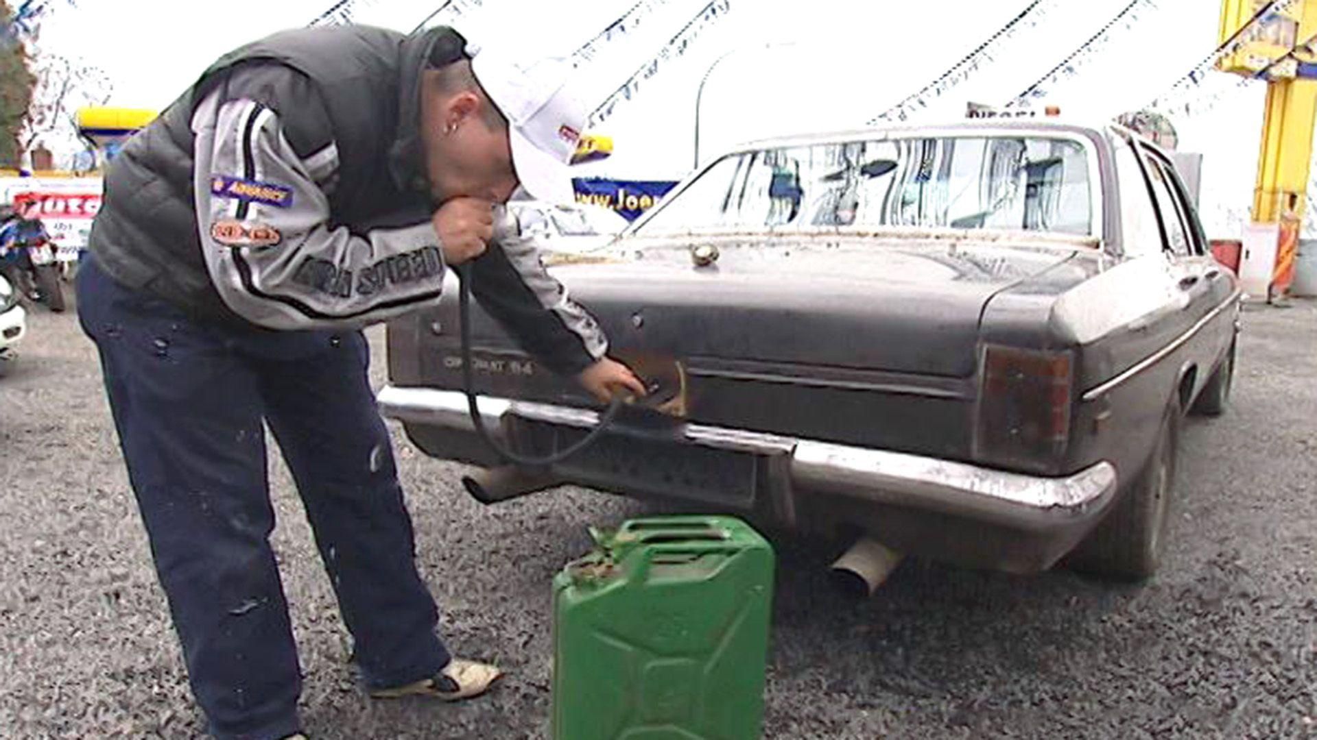 Folge 6 vom 21.05.2005 - Die Autohändler - Staffel 5 | RTL+ Folge 6 vom 21.05.2005 - Die Autohändler - Staffel 5 | RTL+