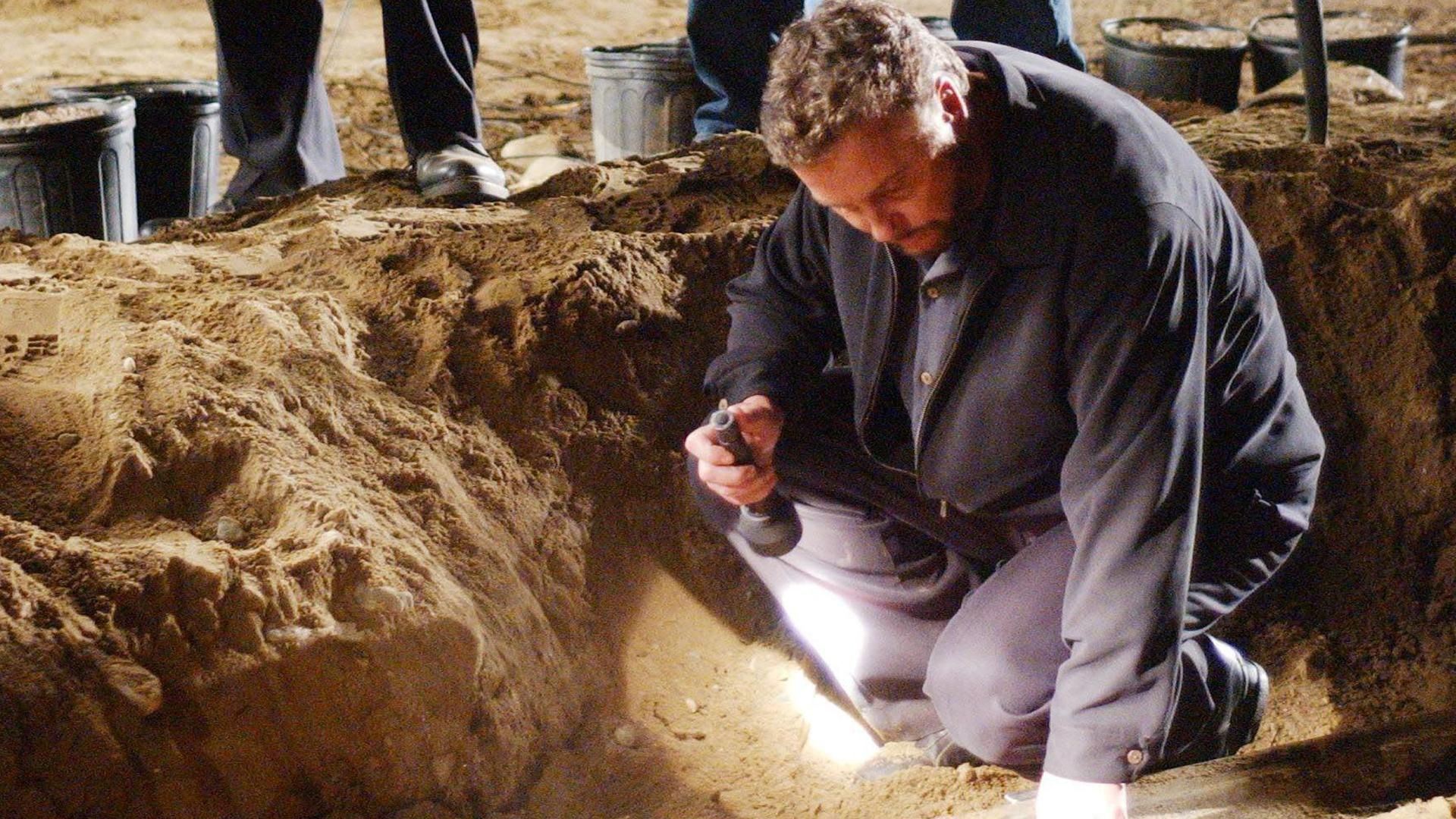 Folge 24 vom 31.05.2006 - CSI: Den Tätern auf der Spur - Staffel 5 | RTL+